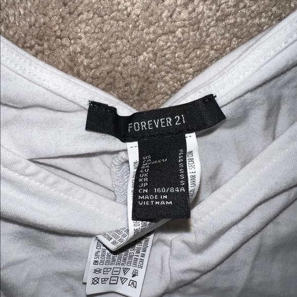 Forever 21 | Tops | White Scrunch Front Cropped Top | Poshmark